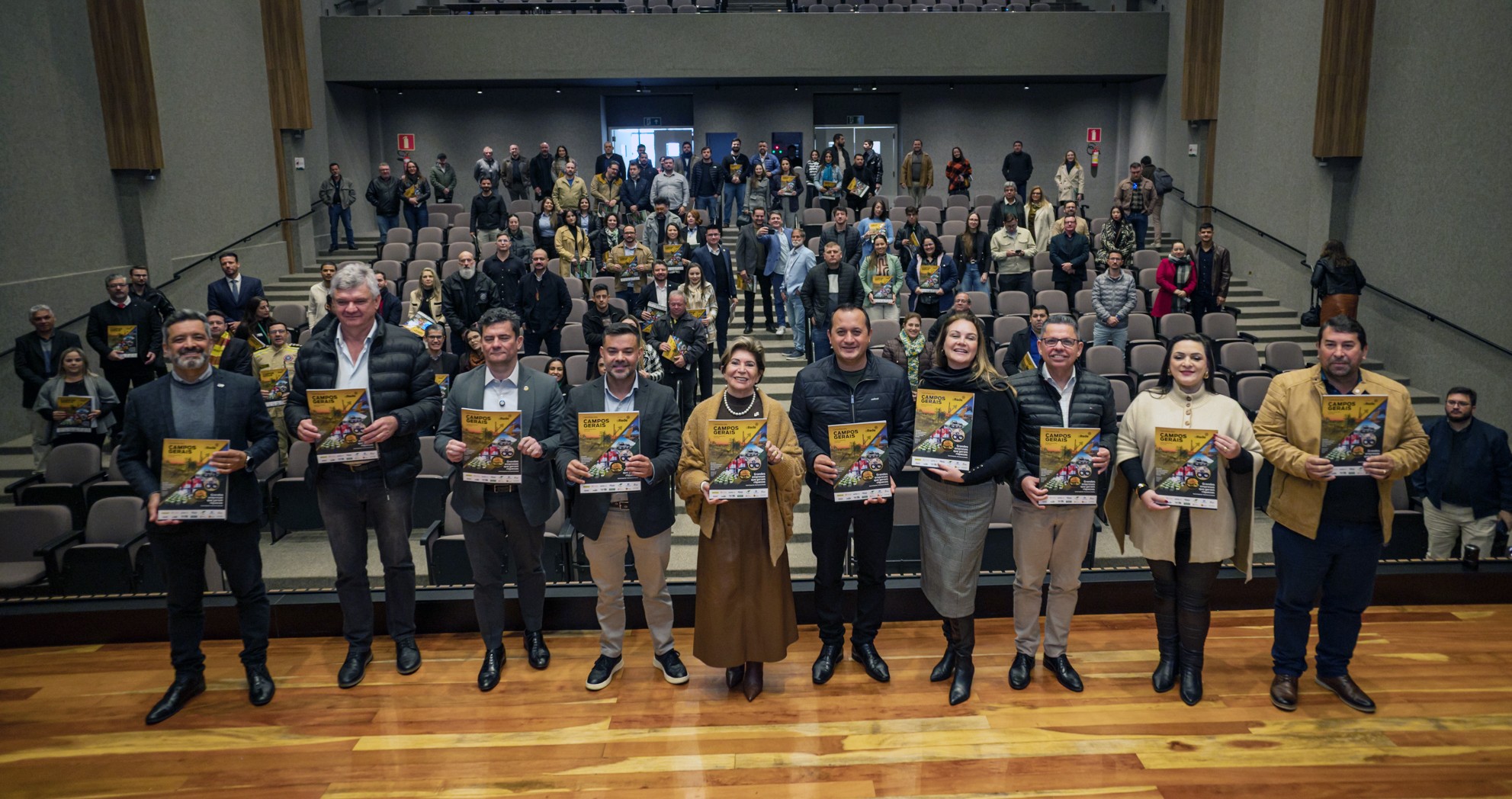 Grupo aRede lança Anuário regional em evento marcado por grande público ...